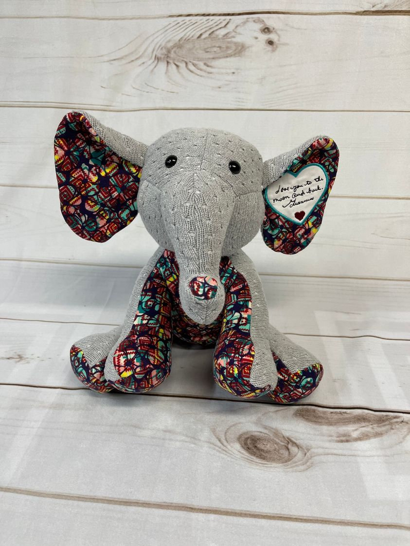 Memory Elephant - Drum Stitches Sewing